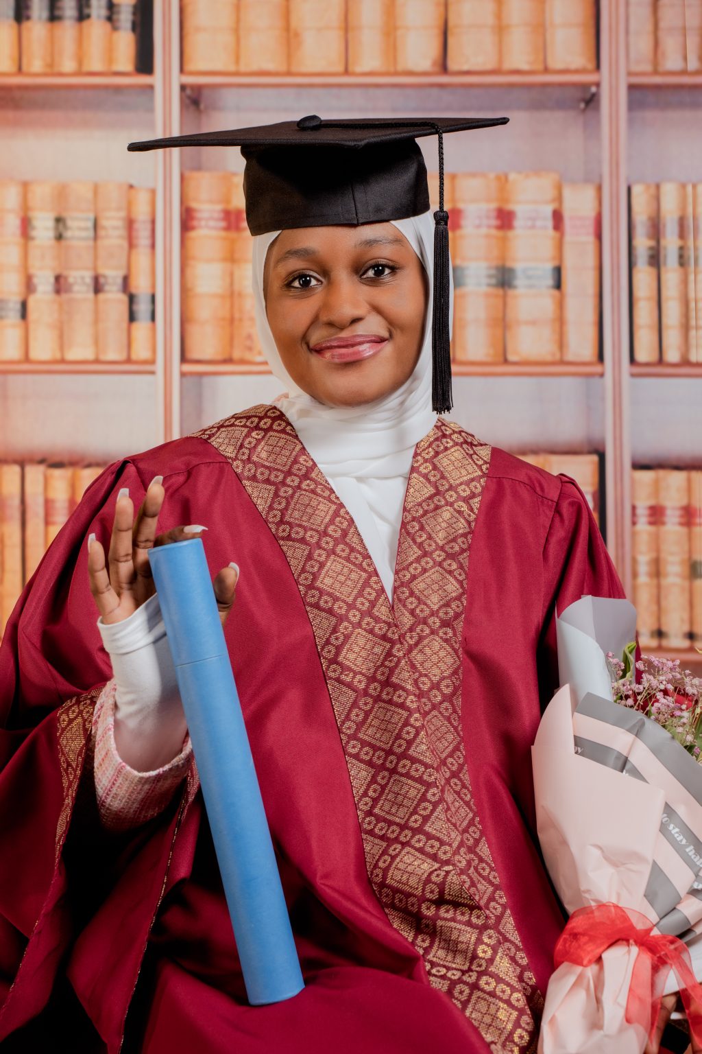 Graduation Photo Package - Loominos Studio