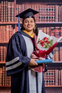 Graduation Photo Package - Loominos Studio